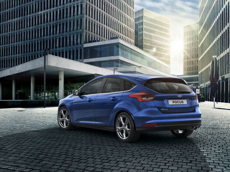 Ford Focus III Hatchback (facelift 2014) 1.6 Ti-VCT (125 Hp)